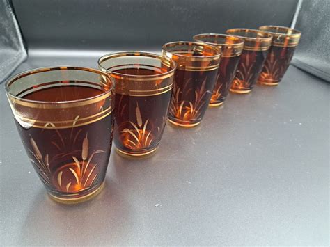 Vintāžas Sulas Glāze Mangāna Stikls Bagātīgs Zeltījums Un Roku Gravēšana Čehija Stikla Gl