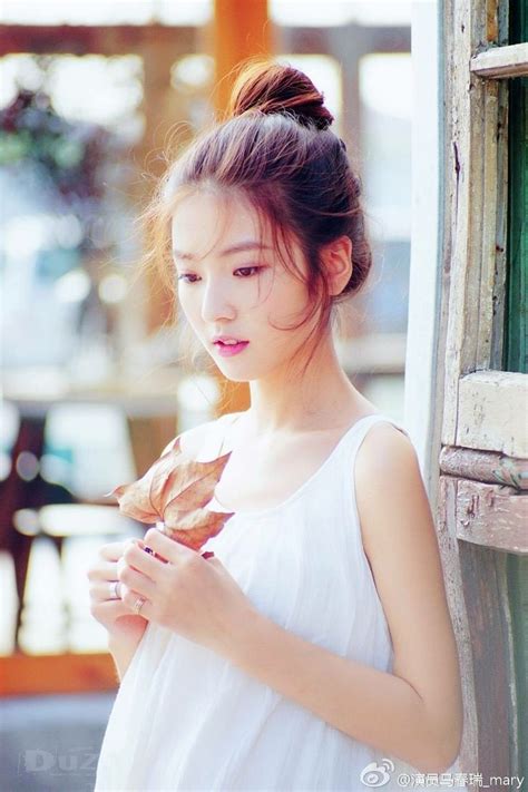 ปักพินโดย Vaaty23 ใน Ma Chun Rui หม่าชุนหรุย ผู้หญิงสวย น่ารัก นางฟ้า