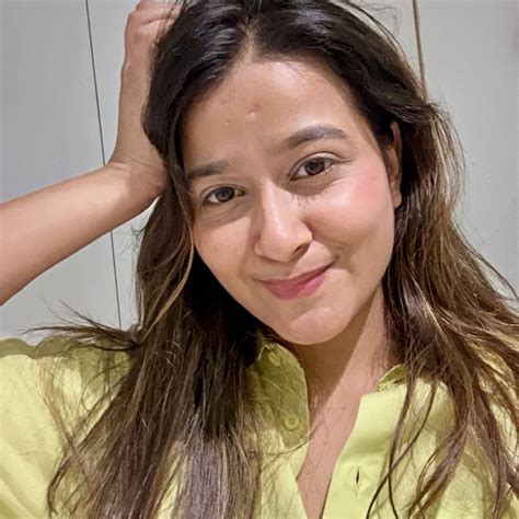 Ayushi Awasthi Influencers Place