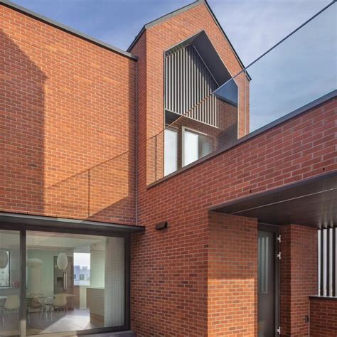 아날로그디자인 Four Roofs 송정지구 상가주택 벽돌 징크 던에드워드 지복득마루