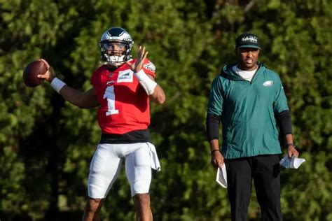 How Brian Johnsons Two Decade Relationship With Eagles Qb Jalen Hurts