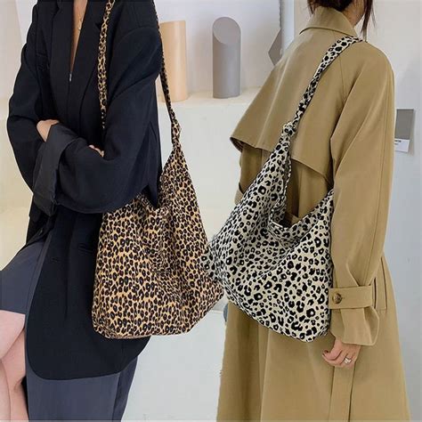 호피무늬 에코백 숄더백 수납력 좋은 패브릭 가방 홈플러스 택배배송