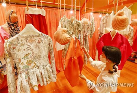 2022 한복상점 개막 연합뉴스