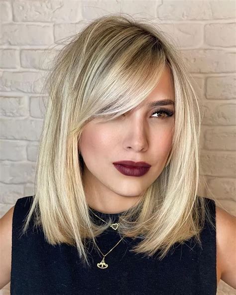 15 Inspiring Looks To Try The Blunt Bob With Side Bangs In 2024