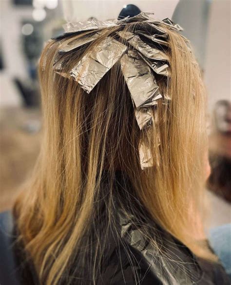 Can I Dye My Hair After Bleaching Is The Same Day Ok