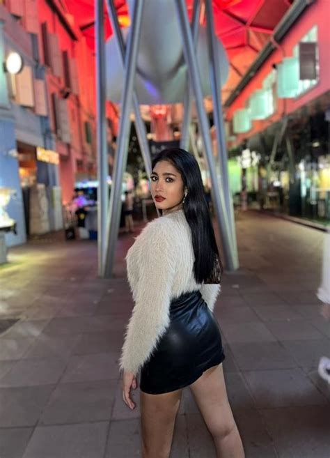 Filipina Arabian Based Here In Manila Philippines Taguig