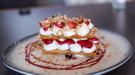 Thalami Restaurant Restaurants And Places To Eat Santorini