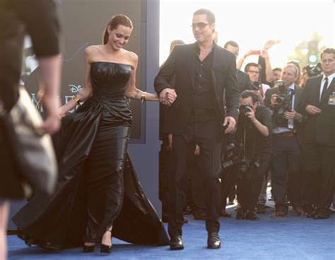 Brad Pitt And Angelina Jolie Wedding Pictures People Magazine