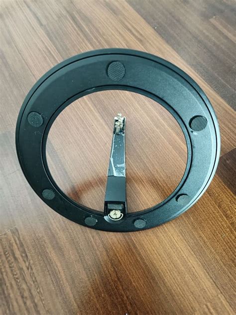 Asus Monitor Stand Computers Tech Parts Accessories Monitor Screens On Carousell