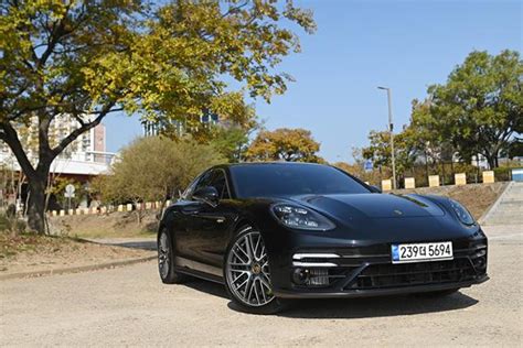 사진으로 보는 시승기 [시승기] 압도적인 퍼포먼스를 자랑하는 전동화 세단 포르쉐 파나메라 터보 S E 하이브리드 Zum 뉴스