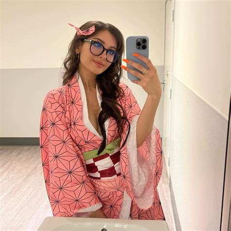 Lia Sssniperwolf • Instagram Photos And Videos In 2025