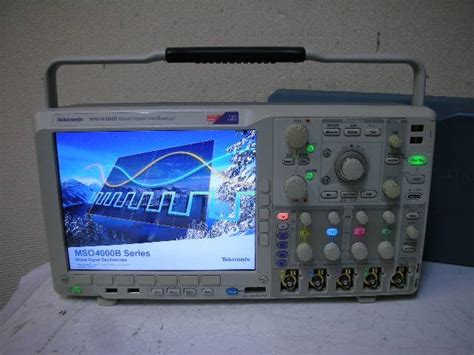 Tektronix Mso 4104b Mixed Signal Oscilloscope ジャンク！現状で！