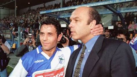 مجدي طلبة المدرسة السويسرية منظمة وهذا هو الاختلاف بين كولر وجروس