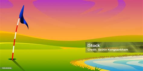 골프 구멍과 맑은 신선한 하늘과 일몰에 햇빛과 플래그와 골프 코스 늪 복사 공간 골프에 대한 스톡 벡터 아트 및 기타 이미지