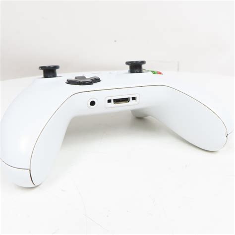 Microsoft 1708 Wireless Controller For Xbox Onepc White 5058