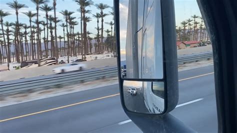 საზღვრის პარალელურ გზაზე Youtube