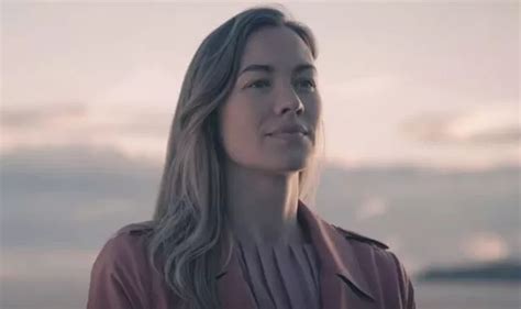 The Handmaids Tale Fans Work Out Commander Whartons Trap For