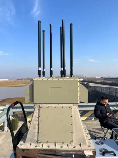 5km Security Anti Drone Uav Detection Counter Drone Jamming System Drone Jammer And Uav Drone