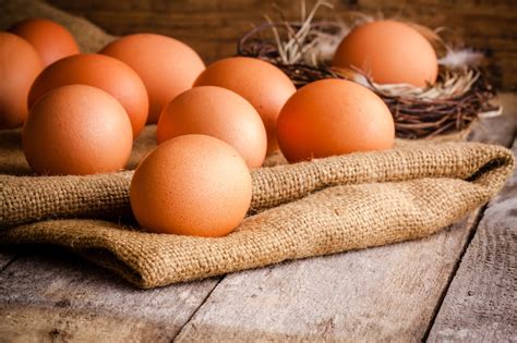 7 Ways To Preserve Fresh Eggs Vintage Recipes And Cookery