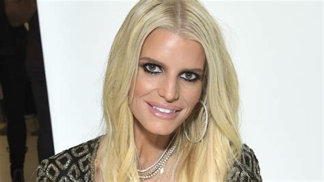 The Evolution Of Jessica Simpson S Face