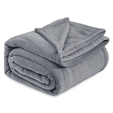 Best Blanket For All Seasons Cozy Lightweight And Perfect Year Round