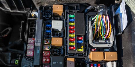 5 Signs Of A Bad Or Failing Fuel Pump Relay
