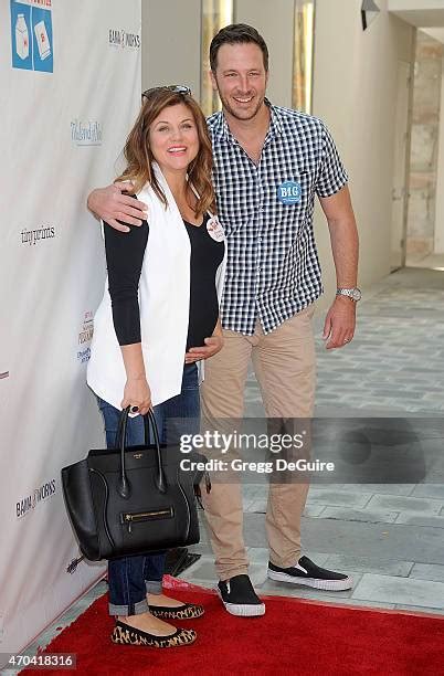 Tiffani Amber Thiessen Husband Photos And Premium High Res Pictures