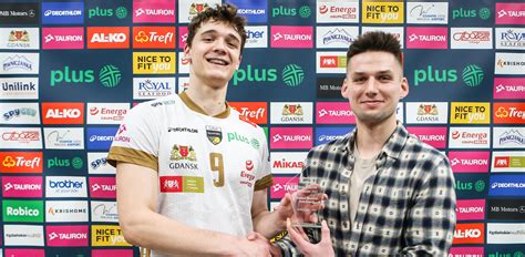 W Gdańsku Rośnie Siatkarska Gwiazda Aliaksiei Nasevich Sportową