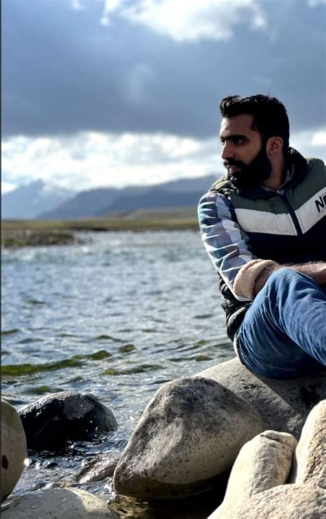 Mozin Omer On Linkedin Techmagic Soulfulbalance Globalperspective Embracethejourney