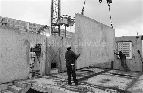 Ddr Bildarchiv Berlin Plattenbau Wohnsiedlung In Berlin In Der Ddr