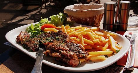 Steak Frites — Wikipédia