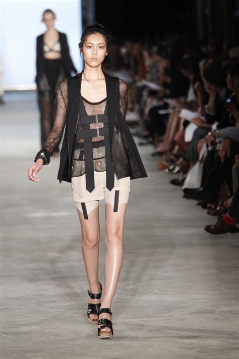 Liu Wen Photos The Fashion Moments Through The Years