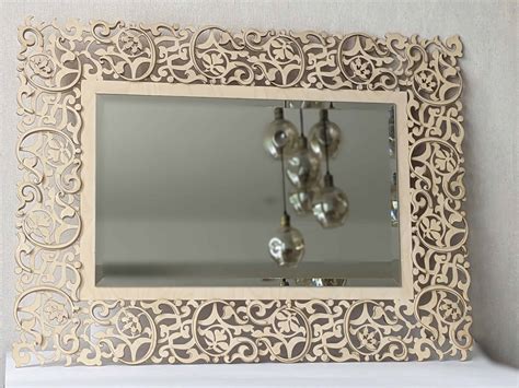 დეკორატიული სარკე