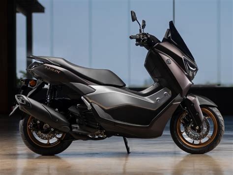 Honda Pcx X Yamaha Nmax Compare Preços E Equipamentos Das Scooters Motoo