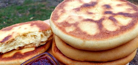 Паляниця з картоплею та зеленню на сковороді рецепт Foodoboz