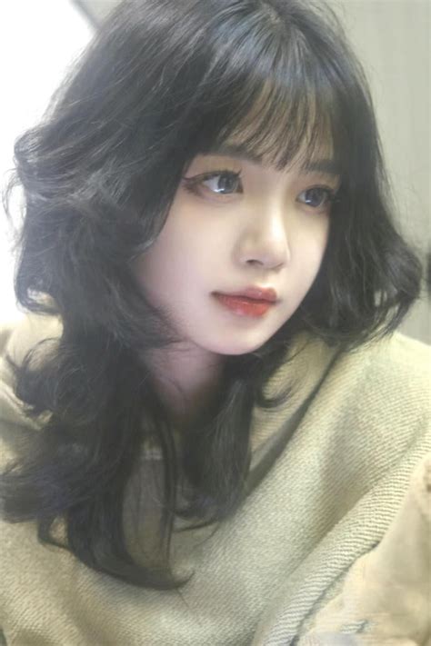 99 Ý Tưởng Mẫu Tóc Con Sứa Cá Tính Hot Trend Cho Nàng 2026