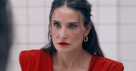El Teatro Y El Cine De Este Tiempo Subliman La Obsesión Por La Juventud