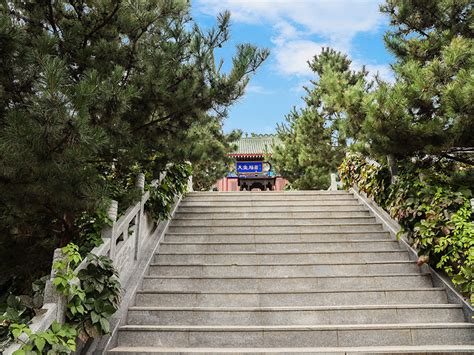 北京八宝山墓地价格贵吗墓地选择什么位置比较好 善唯殡葬