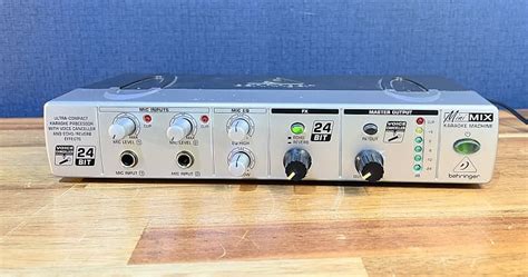 Behringer Minimix Mix800 Ultra Compact Karaoke Processor Reverb