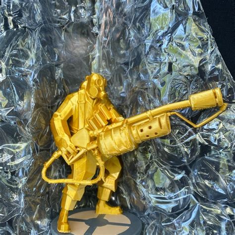 Team Fortress 2 Pyro Figurine 3d Printed Low Poly Tf2 Pyro Desktop Model Choose Any Color