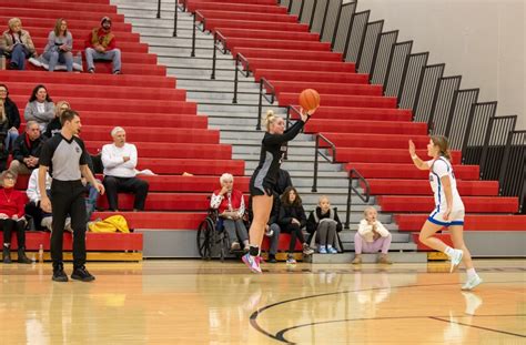 Basketball Roundup Alexandrias Macee Linow Reaches 1 000 Points Alexandria Echo Press News