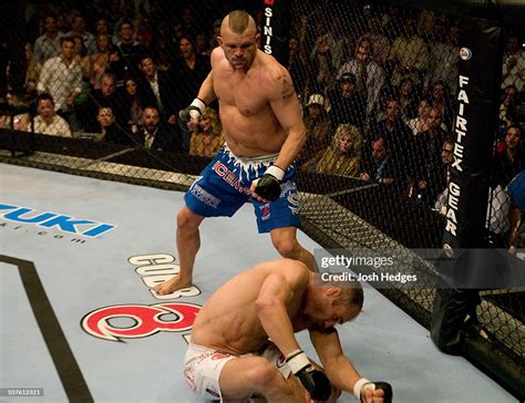 Chuck Liddell Defeats Randy Couture By Knockout At Ufc 52 At The Mgm