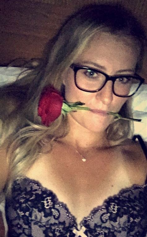 Kristina Mladenovic Nude Porn Pictures Xxx Photos Sex Images 4059995