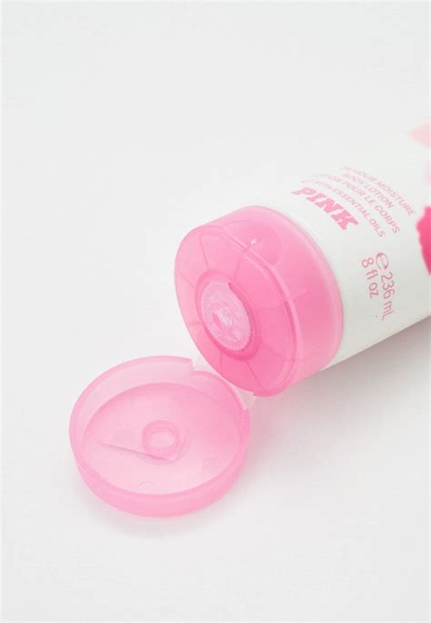 Молочко для тела Victorias Secret увлажняющее `pink Cranberry