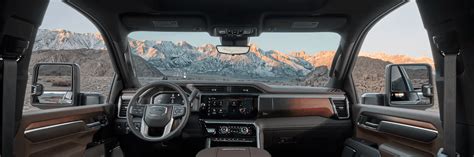 Explore The Top Features Of The 2025 Gmc Sierra 2500hd Denali Mauer