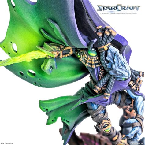 Jeu De Figurines Starcraft La Version Exclusive De Zeratul Est à
