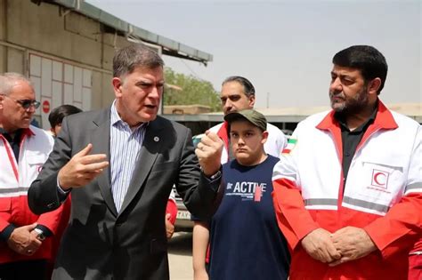 نماینده صلیب سرخ در ایران امدادگران باید از تهدید و آسیب در امان باشند