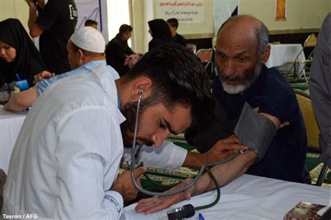 نذر سلامت؛ سفره متفاوت مهاجرین افغانستانی از جنس سلامتی عکس تسنیم