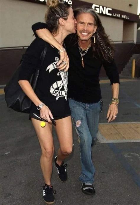 Épinglé par Marie Vicky Johnson sur Steven Tyler