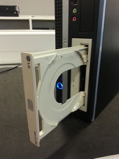 Bit By Bit Computer How To Connect CD DVD Drive To Your Computer